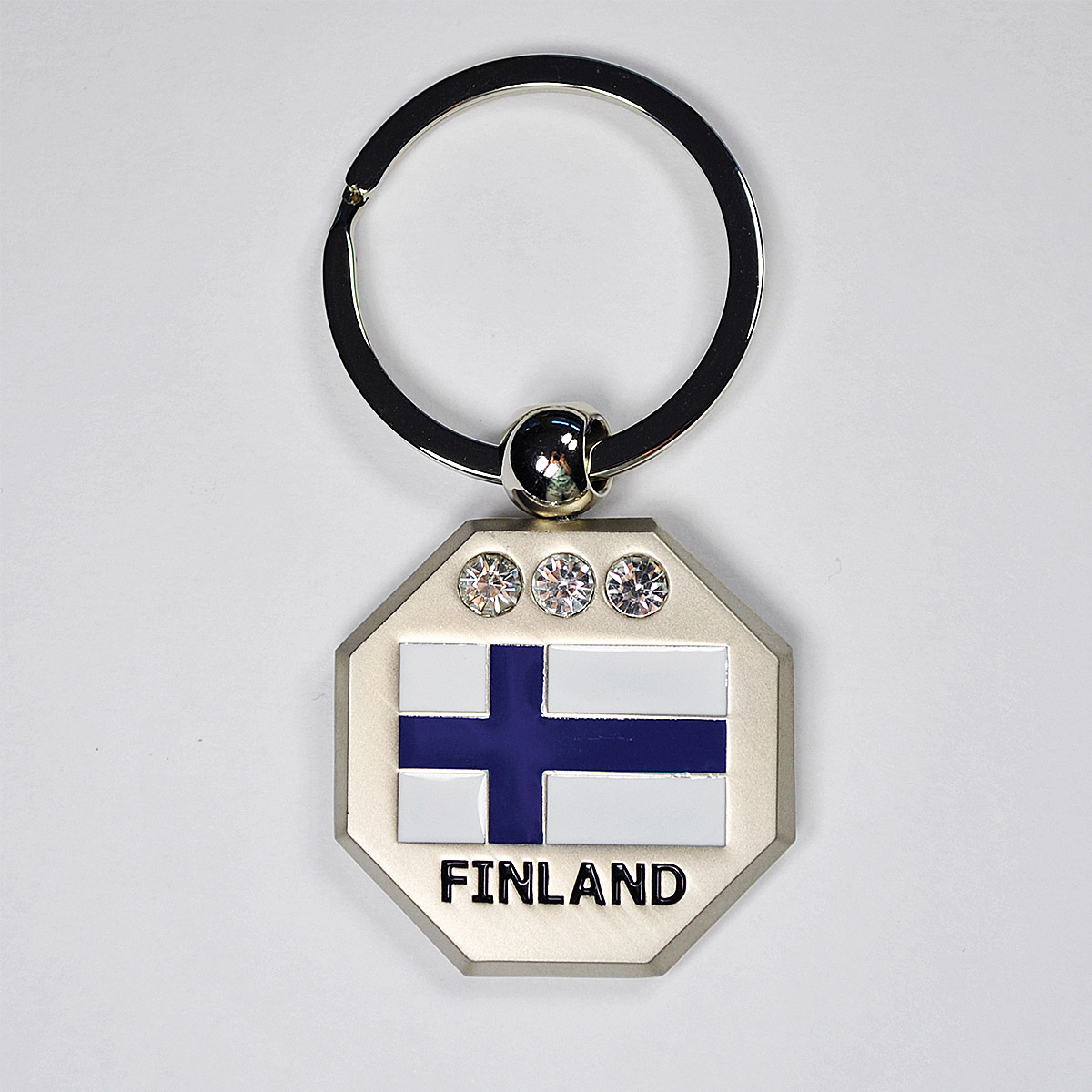 Keyring, Finnish flag with diamonds | Northern Gifts